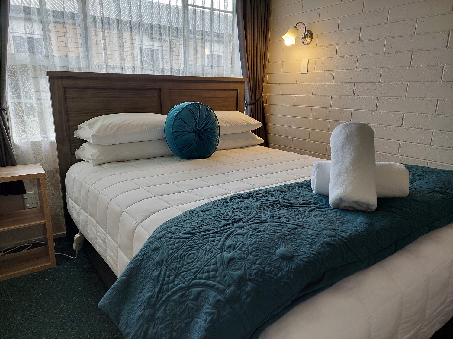 Our Rooms - Colonial on Tay Motel