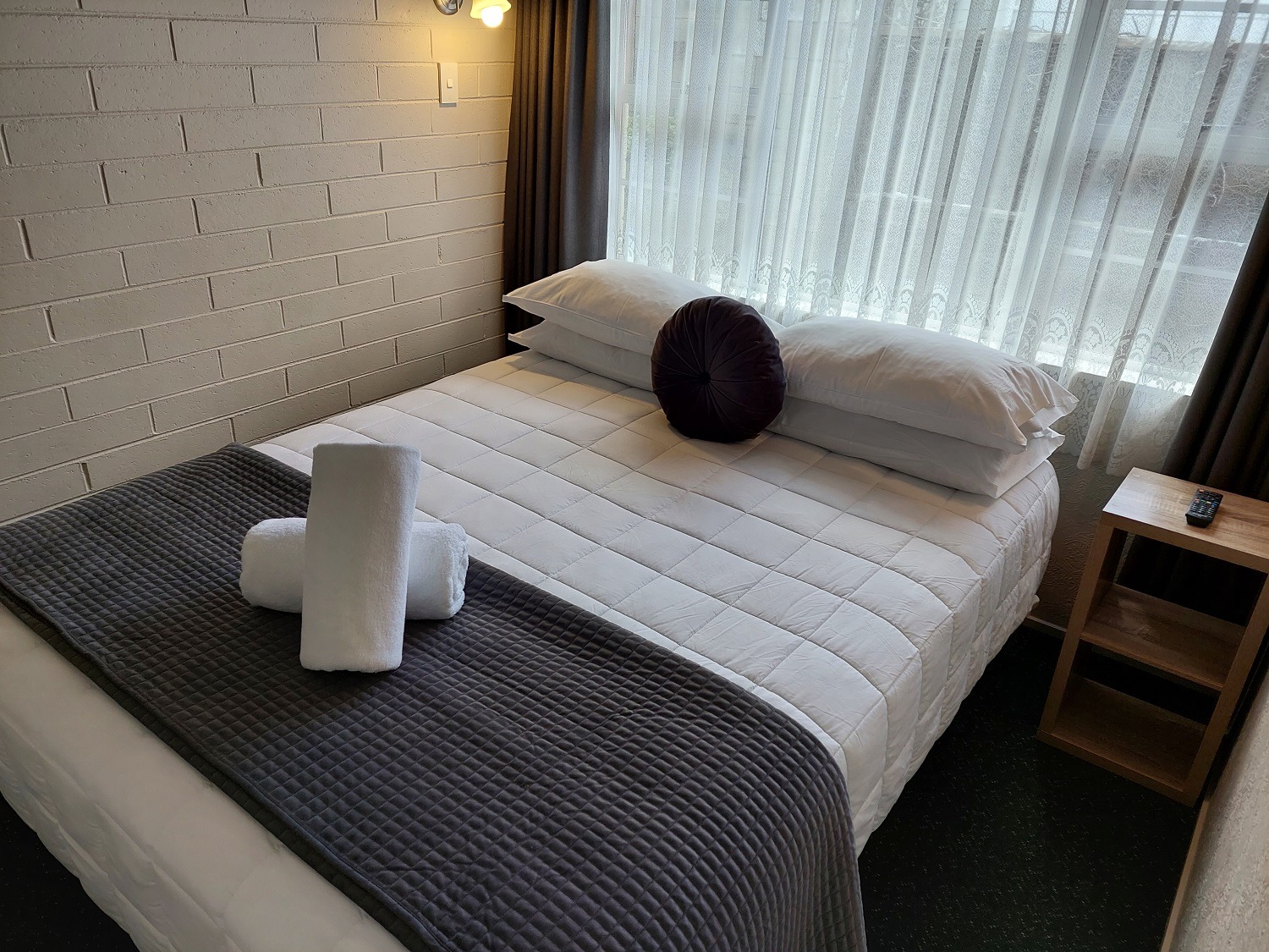 Our Rooms - Colonial on Tay Motel